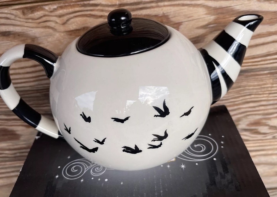 Enesco Wicked Witch of The West Wizard Of Oz Ceramic Teapot Witches ...