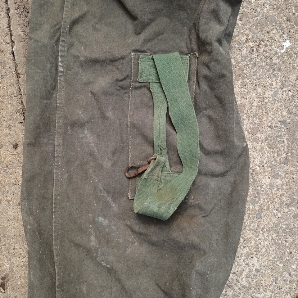 GENUINE BRITISH ARMY VINTAGE KIT BAG. | eBay UK
