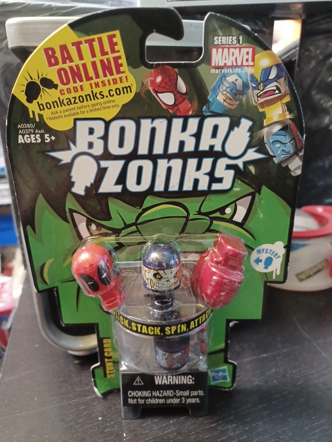 Bonka Zonks Marvel HULK Face Case Series 1 . Four Piece Zonks Playset ...