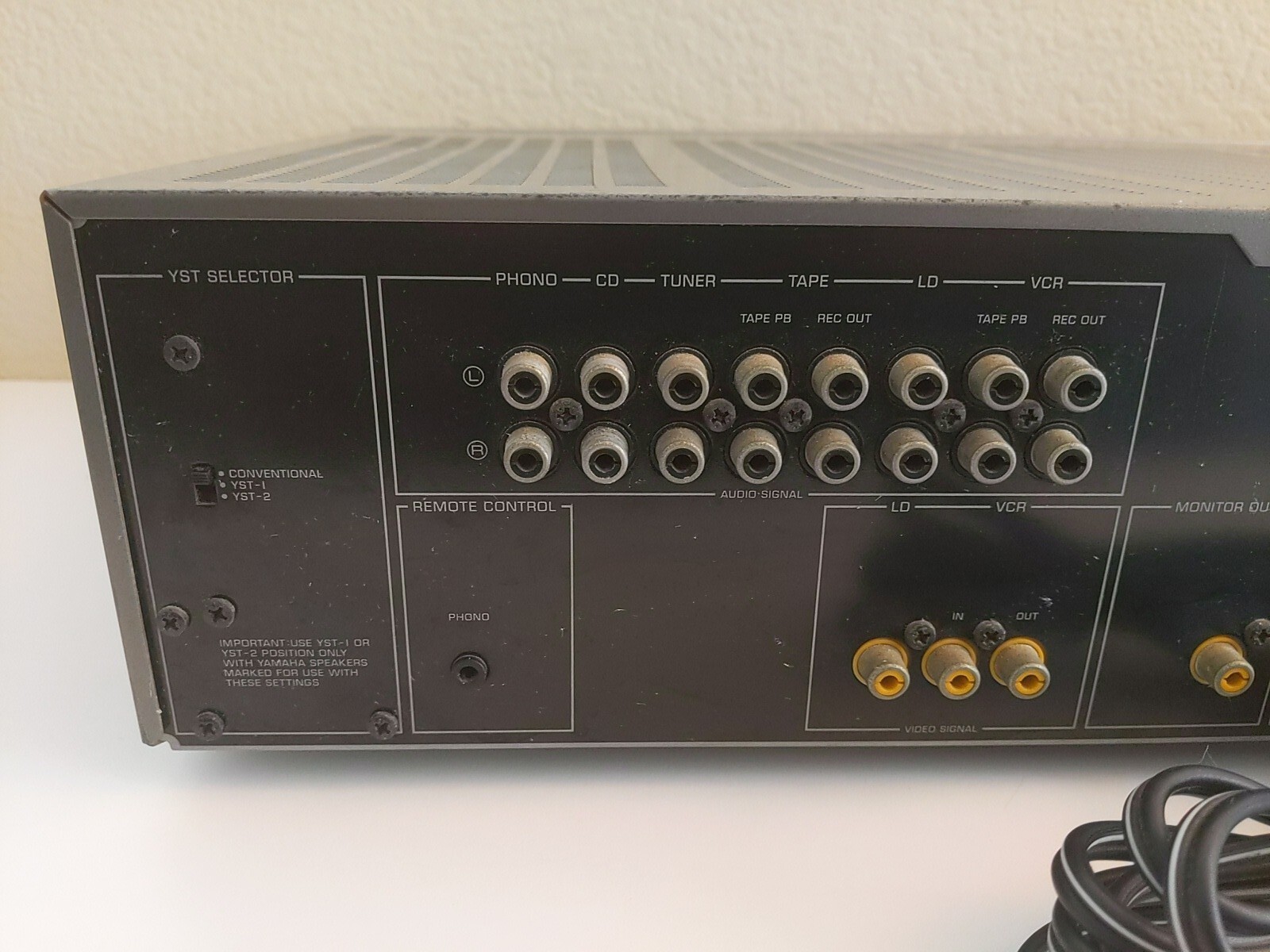 Yamaha AV-66 YST Vintage NATURAL SOUND Stereo Integrated Amplifier ...