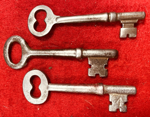 380 VINTAGE OLD ANTIQUE SKELETON KEYS CORBIN, SARGENT, LOCKWOOD LOT of ...