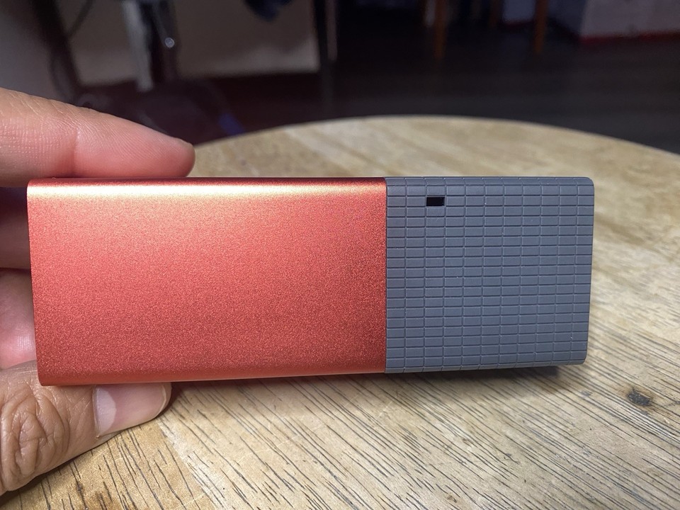 Lytro Model A1 Light Field Digital Camera Red 16GB Point-Shoot Tested ...