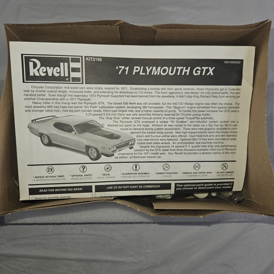 Revell '71 Plymouth GTX Model Kit 1:24 Scale 85-2166 - Open Box | eBay