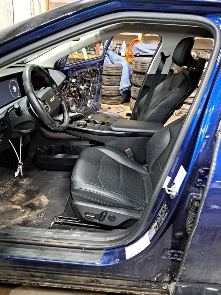 2023 Ev6 Right Passenger Side Front Door Assembly Color: Blue Du3 | eBay