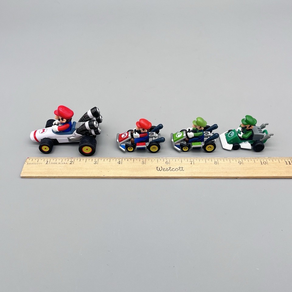 Lot of 8 Assort Mario Kart Racers Racing Cars Mario, Luigi, Donkey Kong ...
