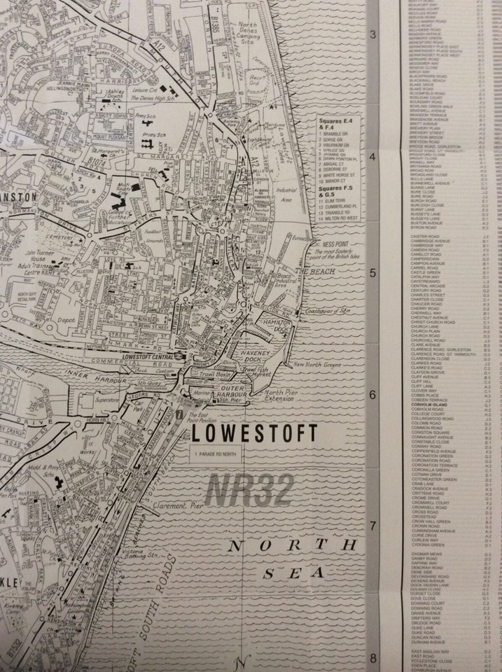 Yarmouth Lowestoft Bradwell Fold out street map with index in black ...