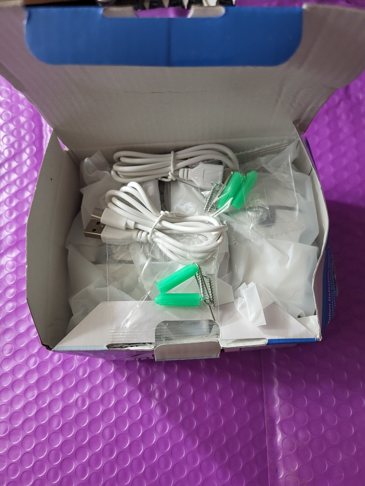 Wireless Wi-Fi Security Camera Model: XY-3820 - 1080P Color Display ...