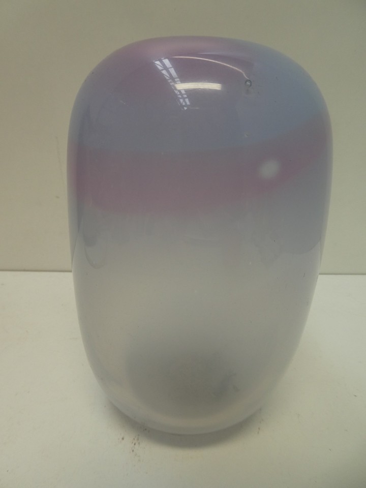 VINTAGE PURPLE BLUE SIGNED AUSTRALIAN STUDIO ART GLASS VASE | eBay ...
