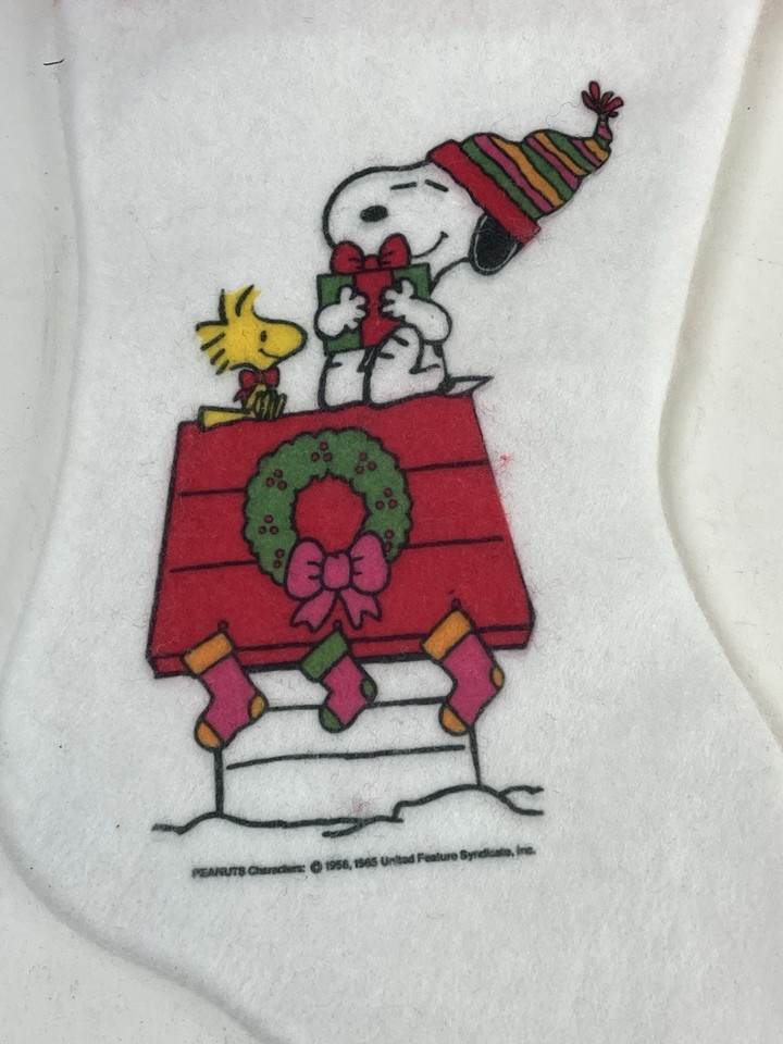 Vintage Felt Peanuts Charlie Brown Christmas Stockings Snoopy White Red ...