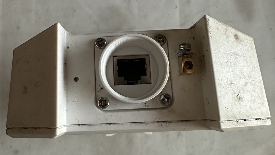 TP-Link Omada Long Range Outdoor Access Point WiFi Extender | eBay