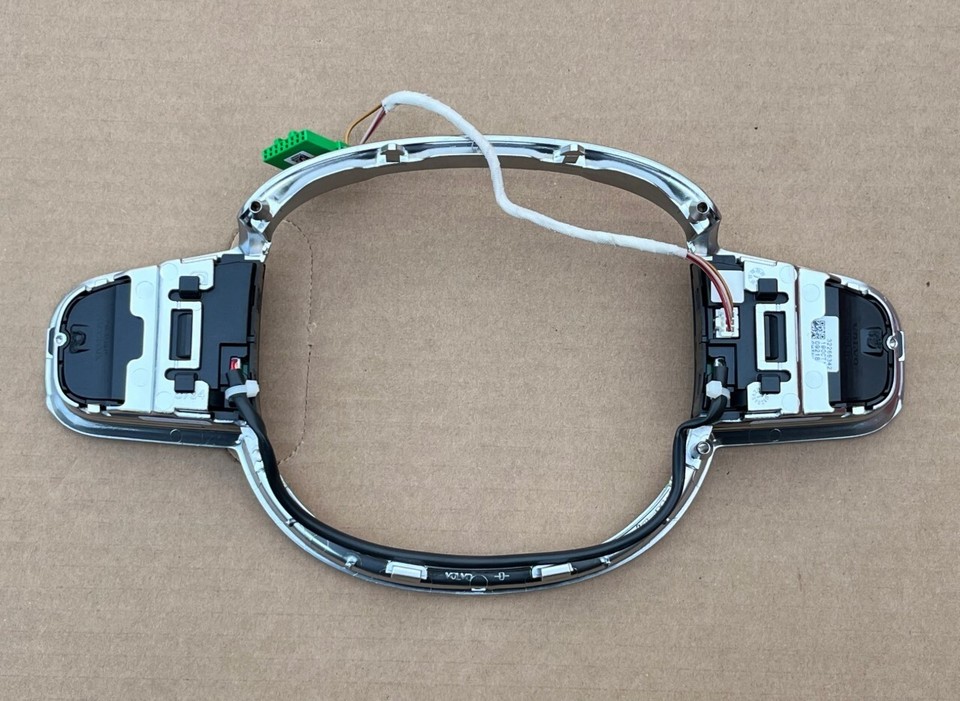 Volvo XC60 II Steering Wheel Control Buttons Switch Genuine 32266342 | eBay