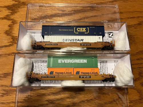 N Scale Micro Trains Weathered Husky Stack 48' DTTX Well Cars w ...