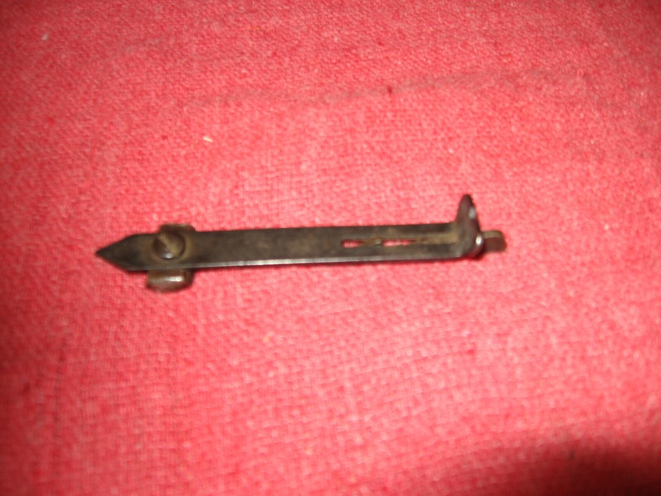 RANGER MODEL 34 BOLT ACTION SINGLE SHOT 22 CALIBER RIFLE. REAR SIGHT ...