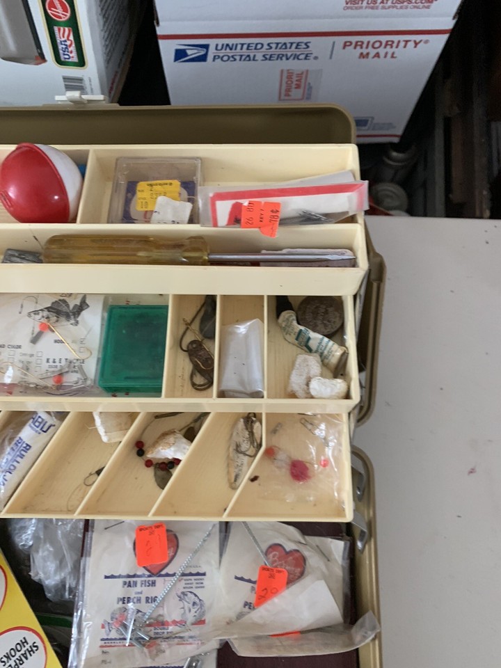 Vintage Old Pal tackle box loaded with lures, hooks, terminal tackle ...