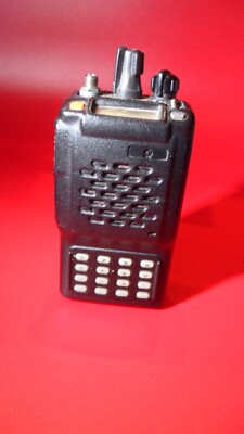 VX Standard VX-800V w/Keypad VHF 148-174 MHz 5w 16ch Two Way Radio | eBay