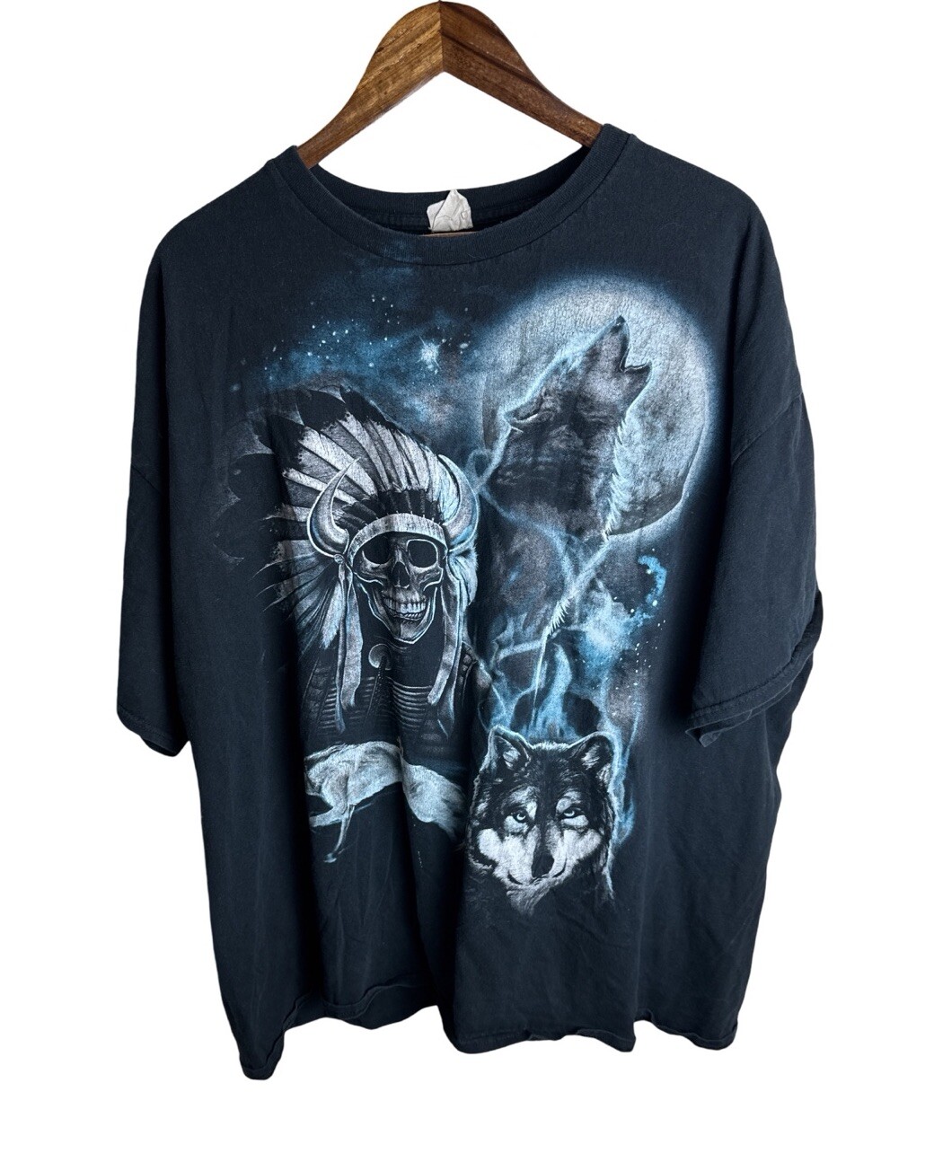 Vintage Y2K Native American Wolf Skull Print T Shirt … - Gem
