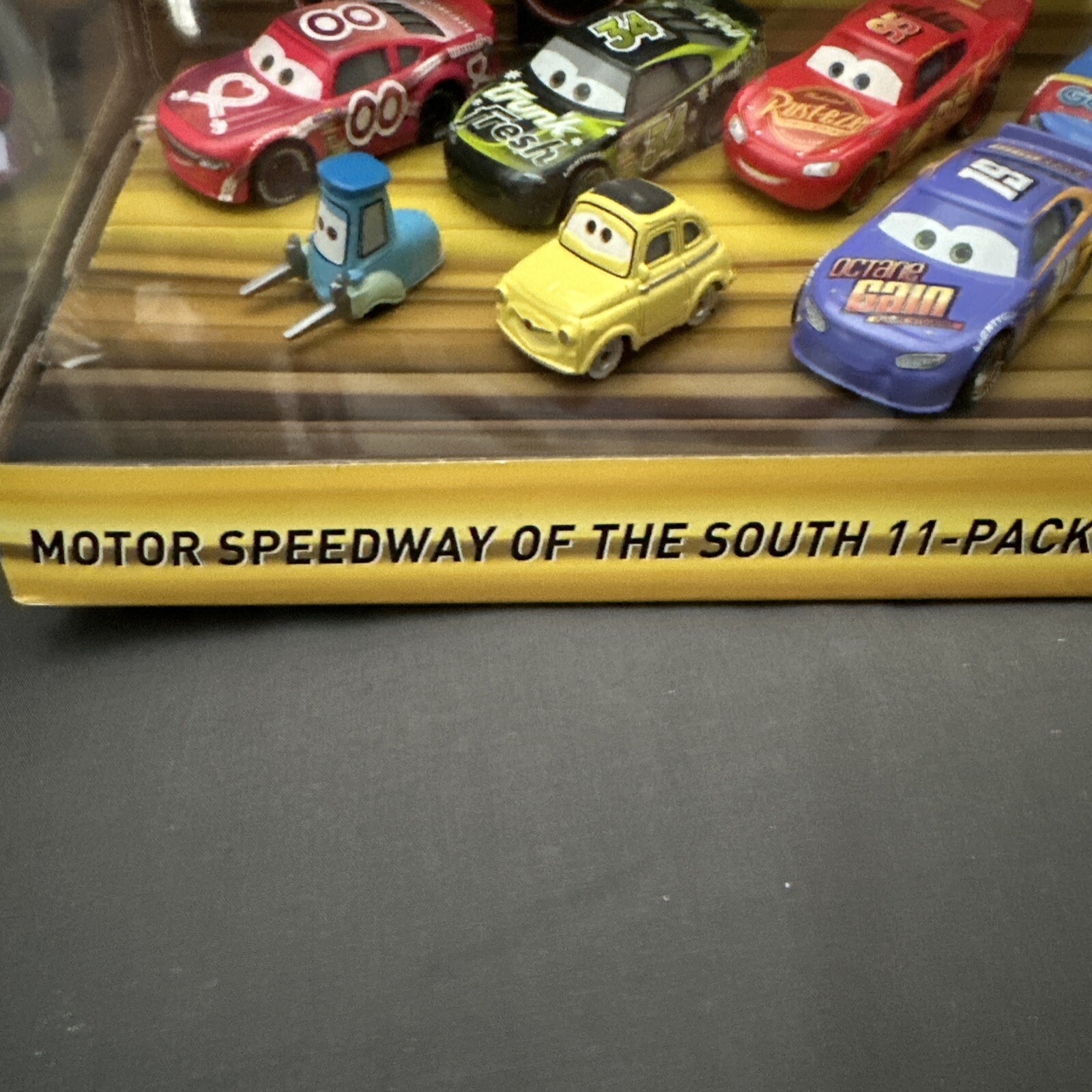 Disney Pixar CARS 3: MOTOR SPEEDWAY OF THE SOUTH 11-PACK Target ...