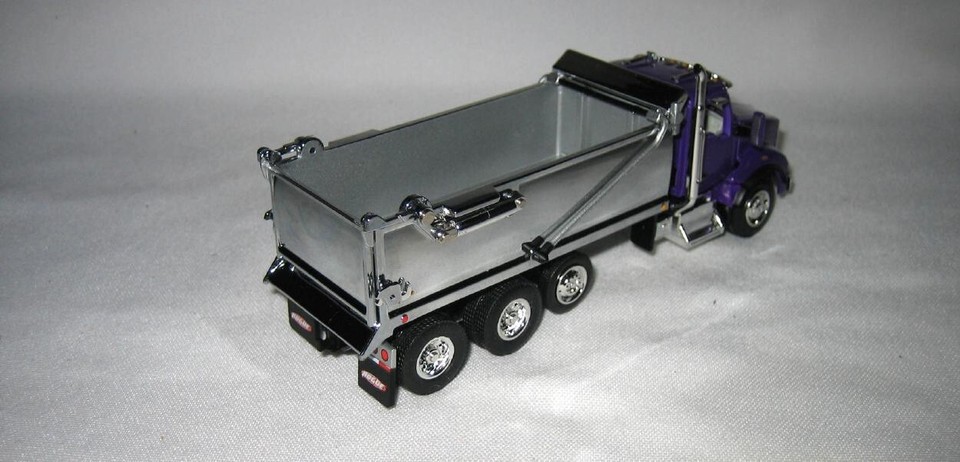 1/64 DCP 60-1414 T880 Kenworth Tri-Axle Blue Chrome Rogue Transfer Dump ...