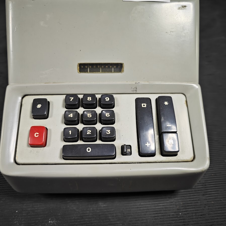 Vintage Calculator AE3-11C - For Parts, Untested, No Accessories | eBay