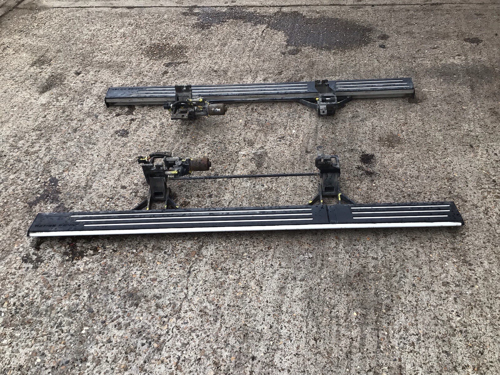 2010 RANGE ROVER VOGUE L322 ELECTRIC RUNNING BOARDS SIDE STEPS PAIR ...