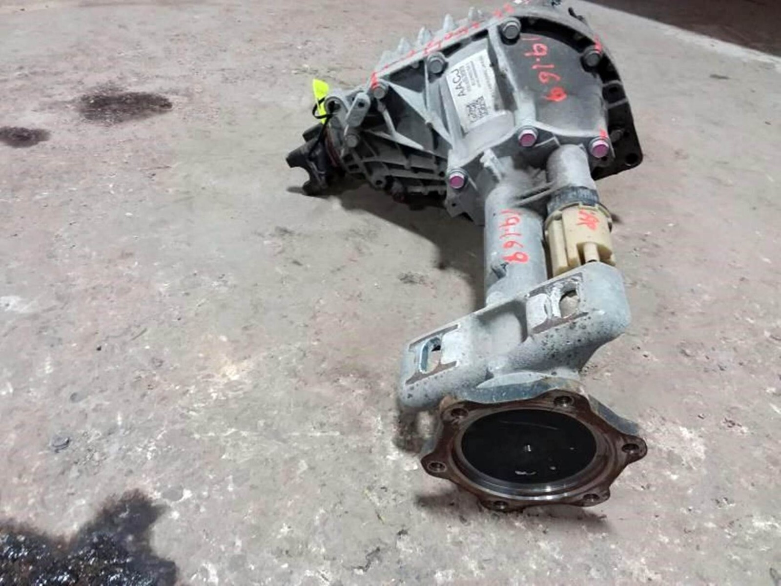 2014-2020 Chevy Silverado 1500 Pickup Front Axle Differential Carrier 3 ...