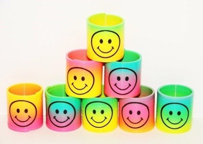 6x Mini Rainbow Smiley Face Spring Slinky Party Loot Bags Piñata Toy UK ...