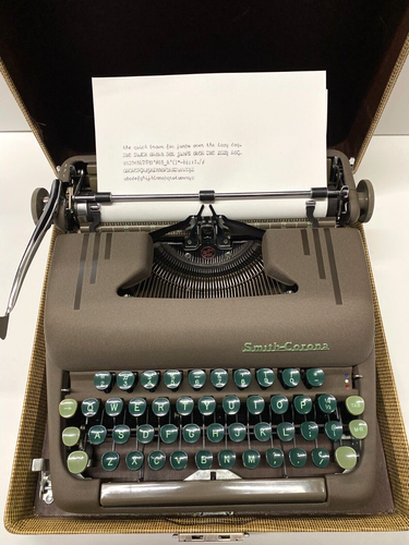 VERTICAL SCRIPT CURSIVE Smith Corona Silent 5S Portable Typewriter 1952 ...