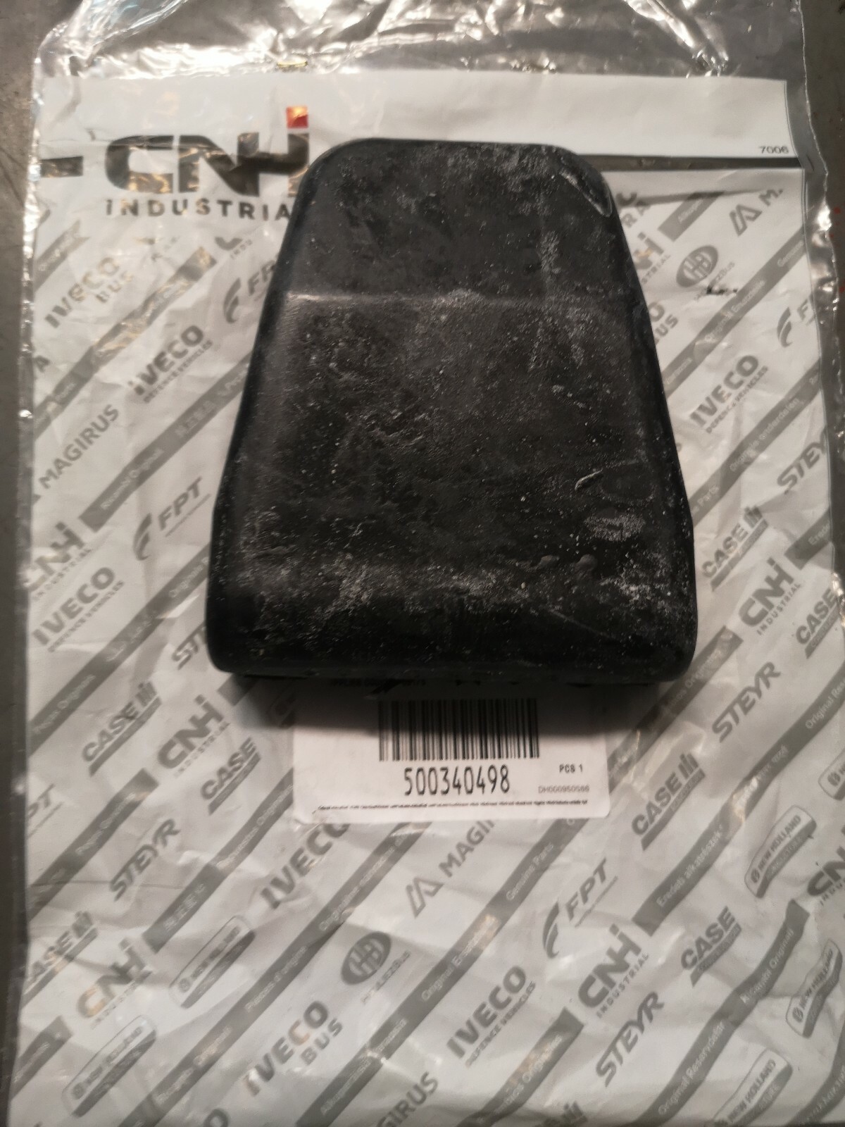 GENUINE IVECO PROTECTIVE HOOD PAD 500340498 for sale online | eBay