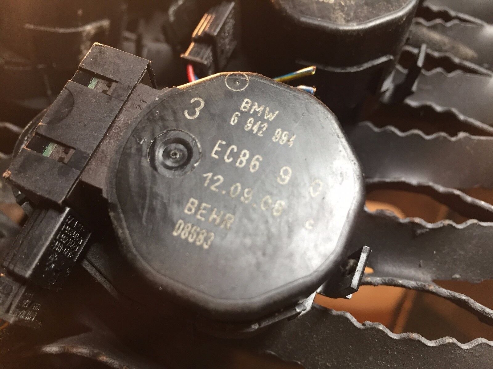 07 08 09 10 BMW E60 528 HEATER BLEND SERVO FLAP MOTOR ACTUATOR 7pcs OEM ...