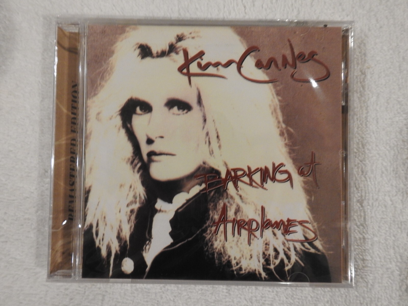 Barking+at+Airplanes+%5BBonus+Tracks%5D+by+Kim+Carnes+%28CD%2C+Aug-2001 ...