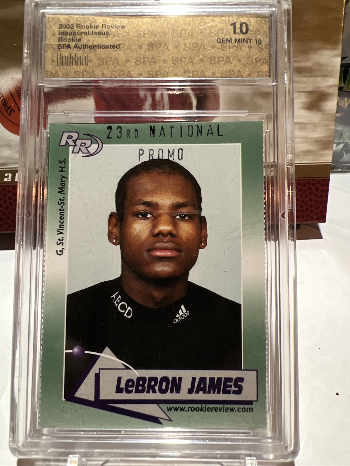 LEBRON JAMES 2002 ROOKIE REVIEW #6 INAUGURAL ISSUE ROOKIE NATIONAL ...