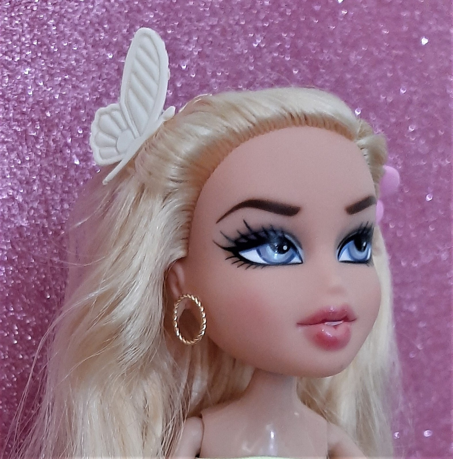 💖🌈 🧚🦄 Bratz Doll - CLOE STRUT IT 2012 - REDRESSED | eBay