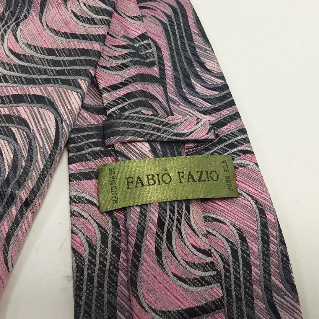 FABIO FAZIO Mens Necktie Tie Bold Colorful Art Deco ITALY Silk Pink ...