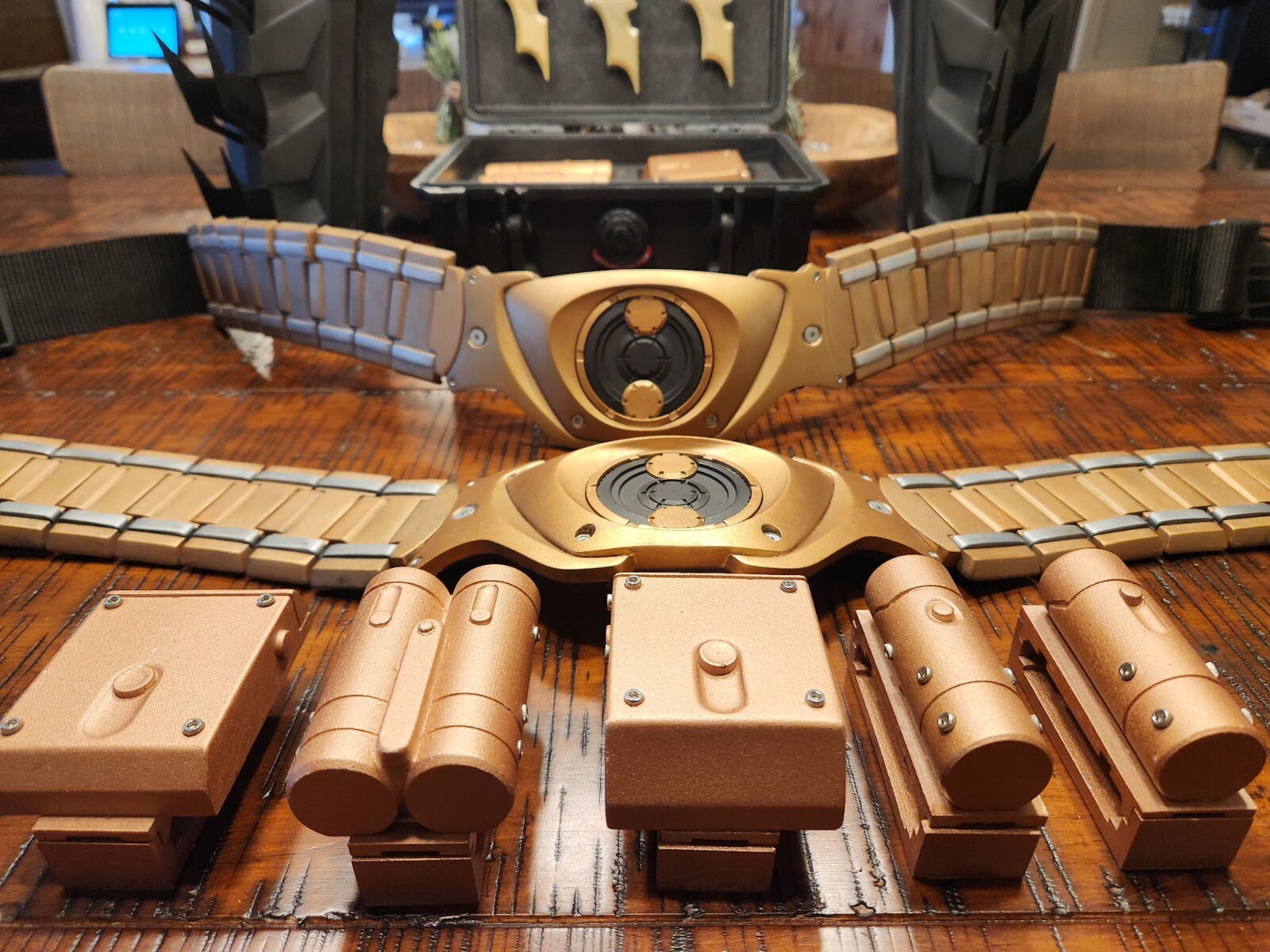 Rev Design Replicas Batman Dark Knight Rises Christian Bale Belts ...