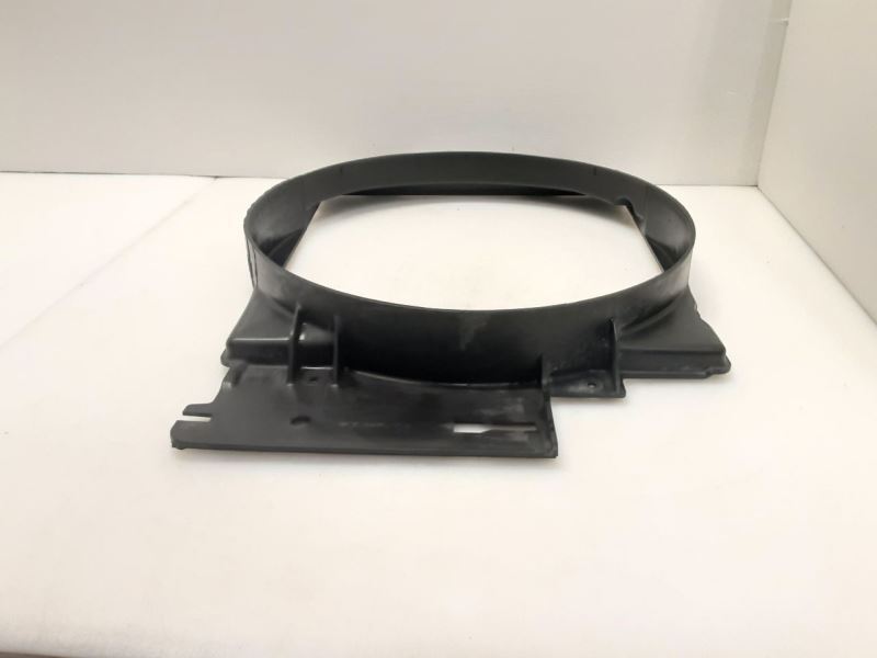 1997-2006 Jeep TJ Wrangler 4.0l 6 Cylinder Radiator Fan Shroud ...