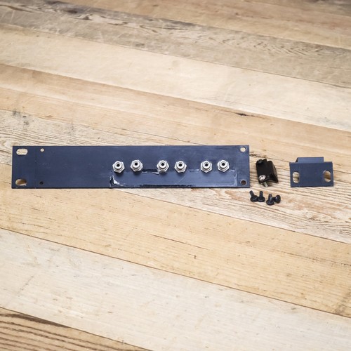 DBX Rack Ear Set for163x/263x/363x/463x/563x Mounts Ears U247911 | eBay