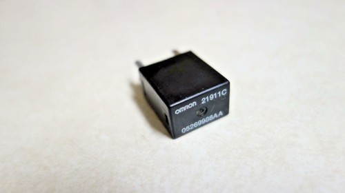 Chrysler Dodge Omron relay 05269988AA 5269988AA 56049018AB 56049018AA ...