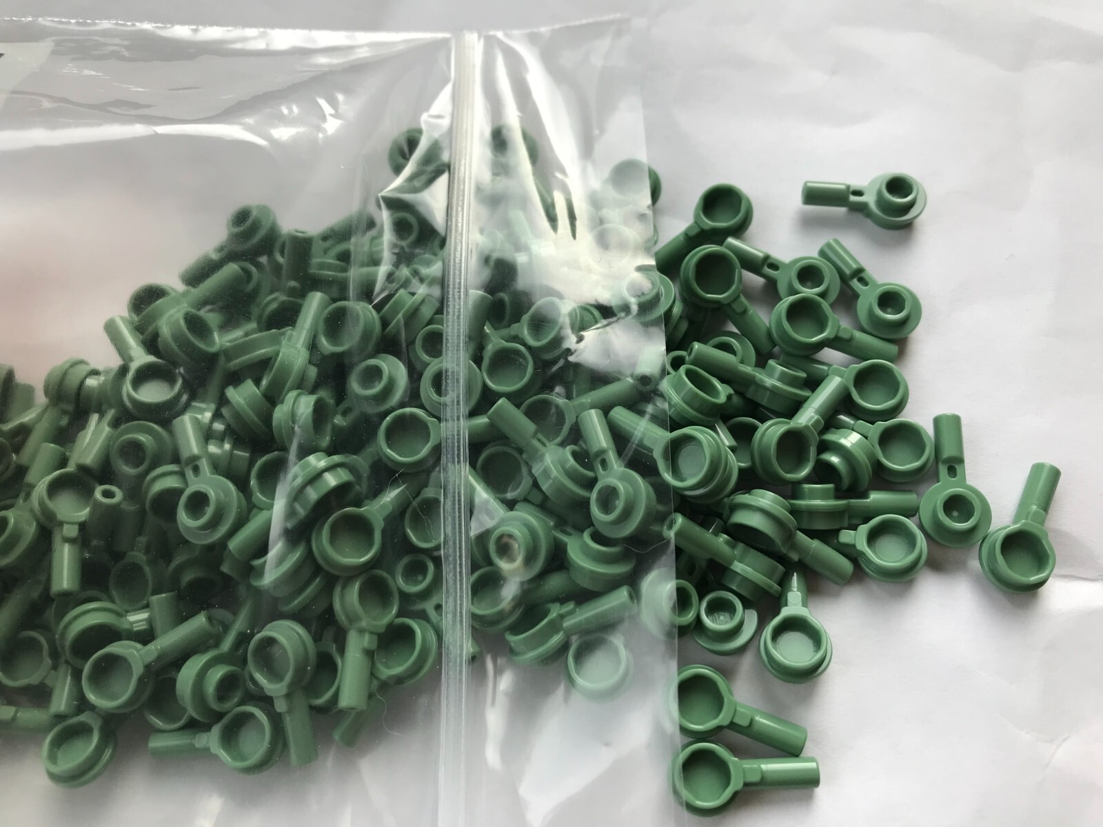 LEGO- NEW-#32828-SAND GREEN-BAR 1L 1 X 1 W/ ROUND PLATE W/ HOLLOW STUD ...