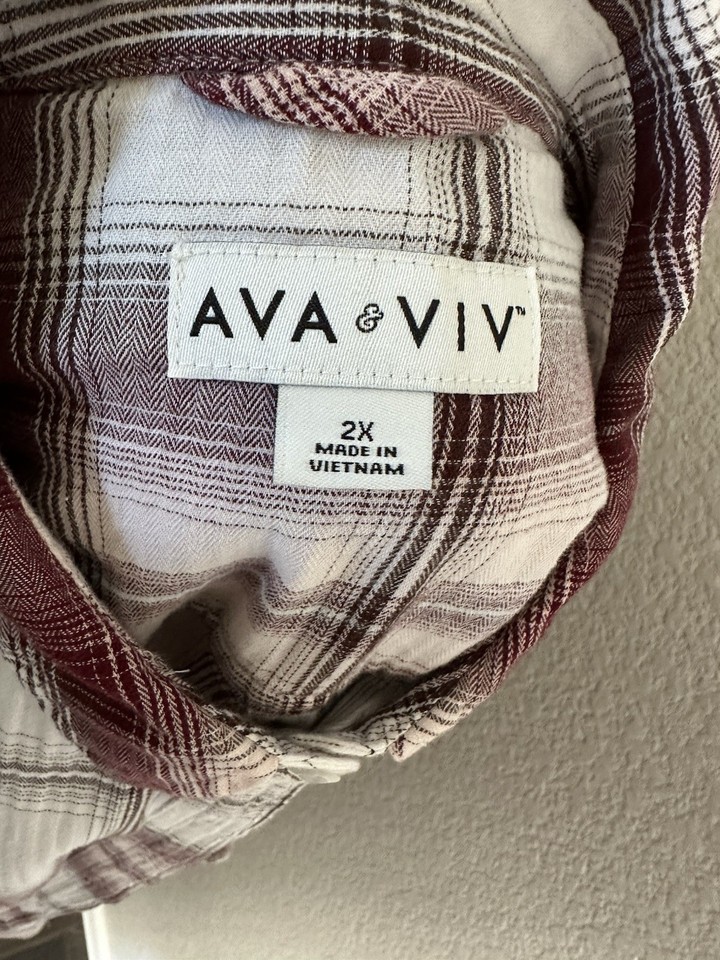 Ava & Viv Burgundy Plaid And White Button Up Shirt 2X Excellent ...