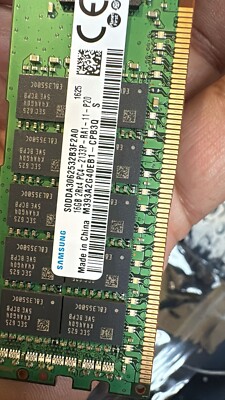 Samsung Server 16GB (1x16GB) 2Rx4 PC4-2133P DDR4 Memory Module ...