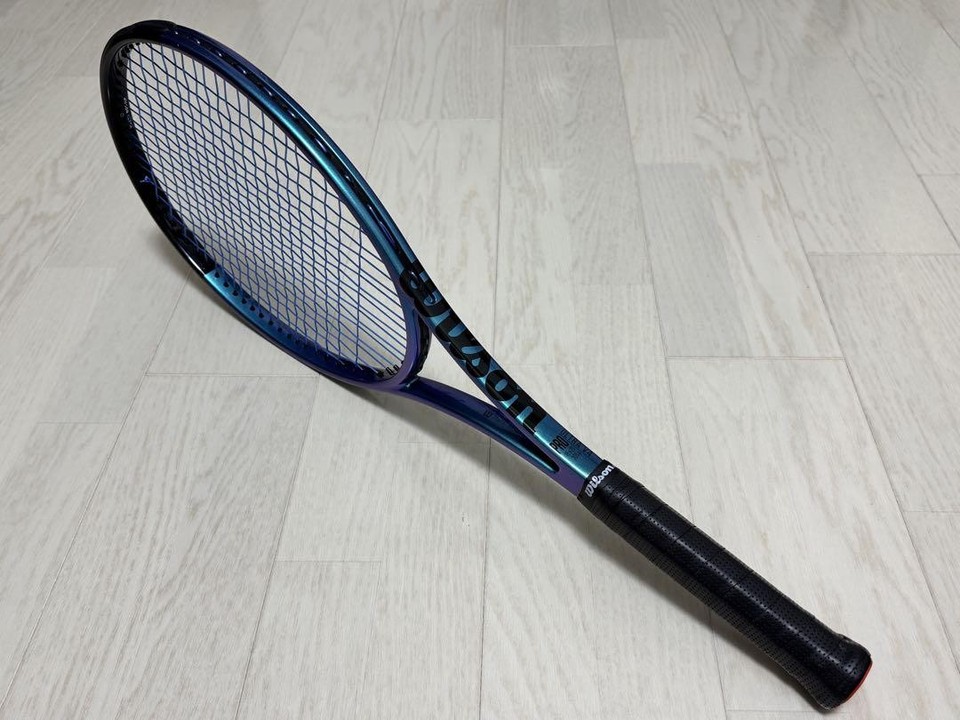 Wilson Ultra Pro V4 18x20 Grip 3 | eBay