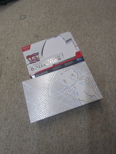 Pokémon TCG: Scarlet & Violet 151 Ultra-Premium Collection Box - BOX ...
