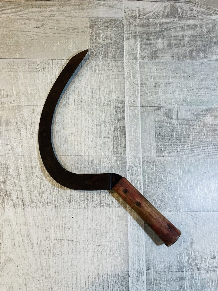 Vintage Antique Rustic Farm Hand Tool Corn Sythe Sickle Wood Handle ...