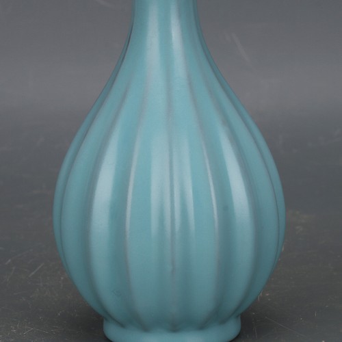 7.1" China Song Ruyao Blue Glaze Porcelain Melon Edge Yu Hu Chun Vase ...