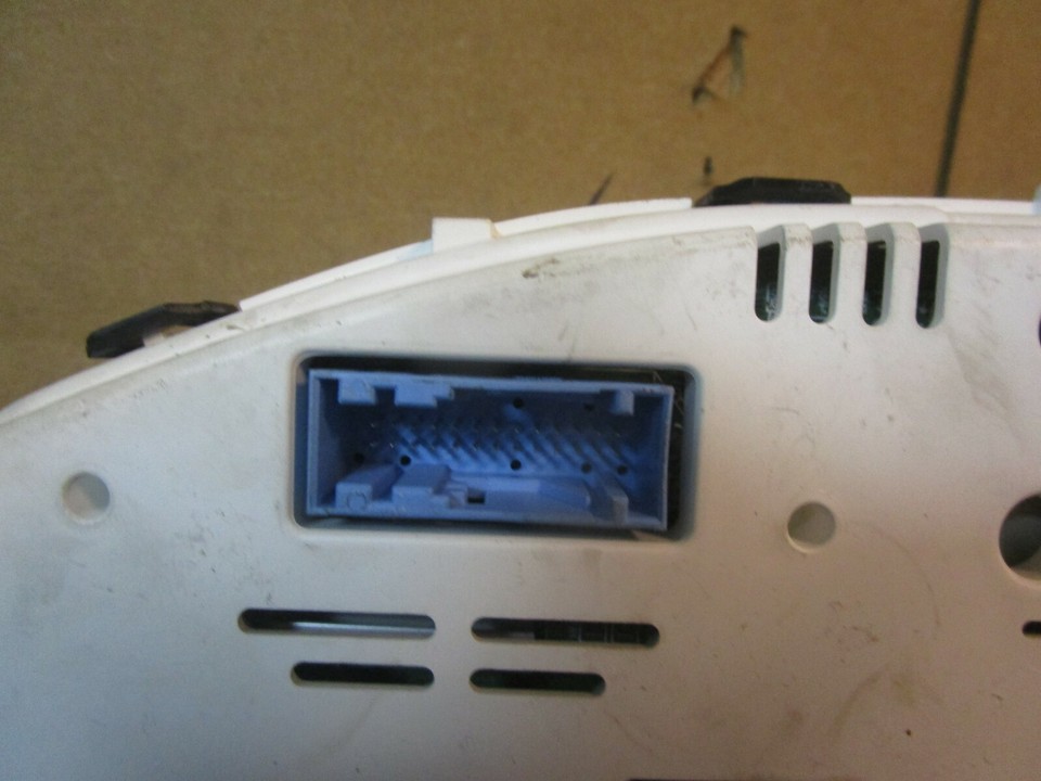 2008-2009 Ford Fusion Speedometer Instrument Cluster 262K Miles 8E5T ...