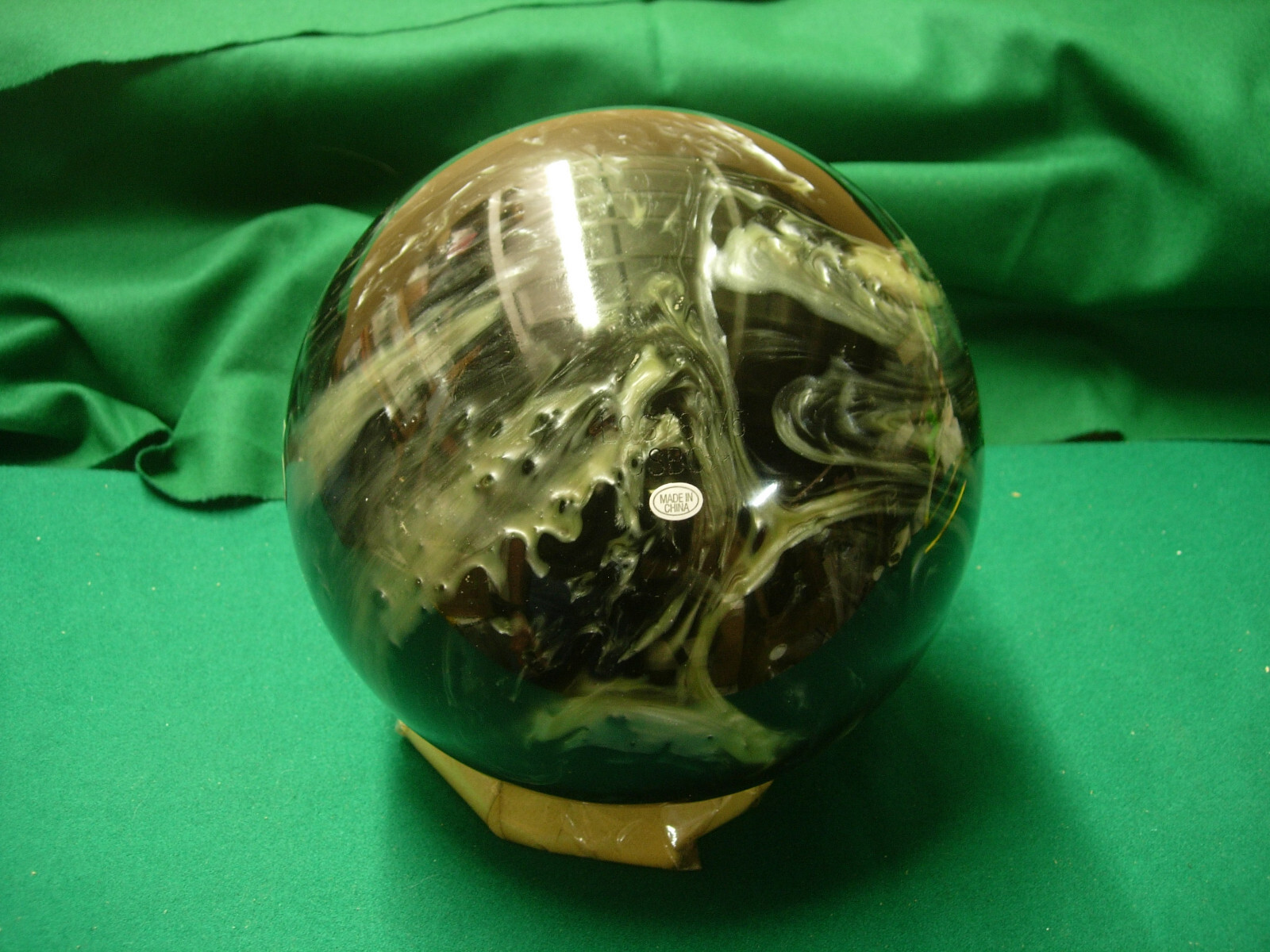 NIB 14lb 0oz, TW 4, Storm MIX BLACK/SILVER Urethane, Made in China, no ...