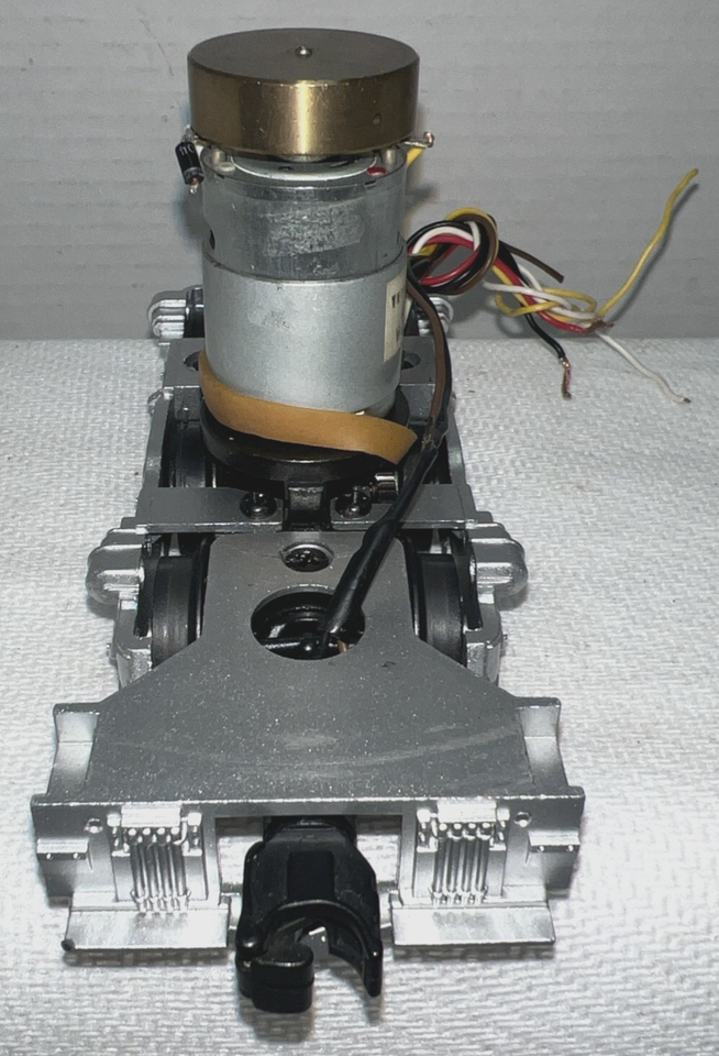 MTH O-GAUGE FM TRAINMASTER DIESEL DIECAST POWER MOTOR TRUCK WITH POWER ...