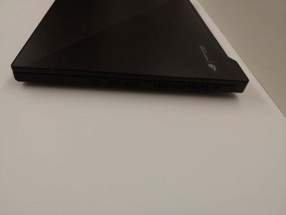 Republic of Gamers GU502L gaming laptop, Intel Core i7 2.6 GHz with ...