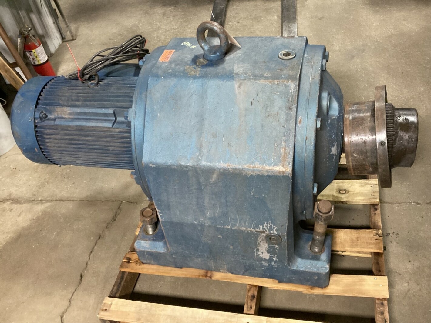 Sew-Eurodrive Mobilgear 630 Motor & Gearbox 101.62:1 25hp 1760rpm ...