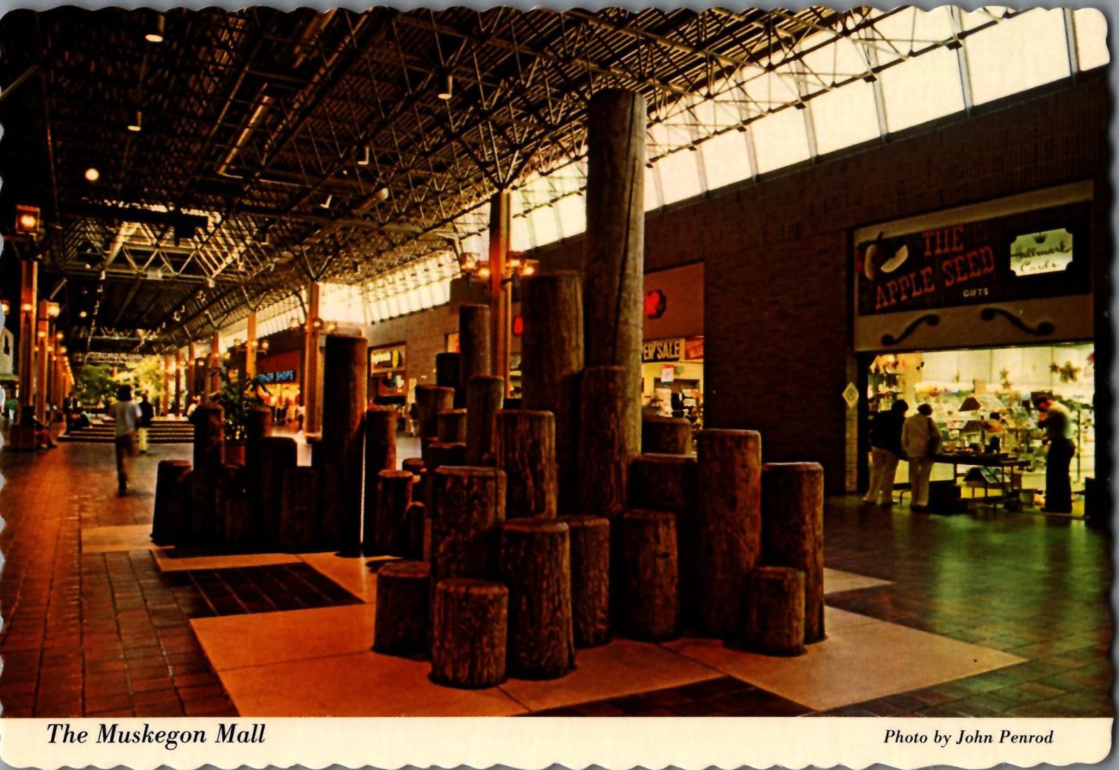 Vintage The Muskegon Mall Postcard - Unique Enclosed Shopping ...